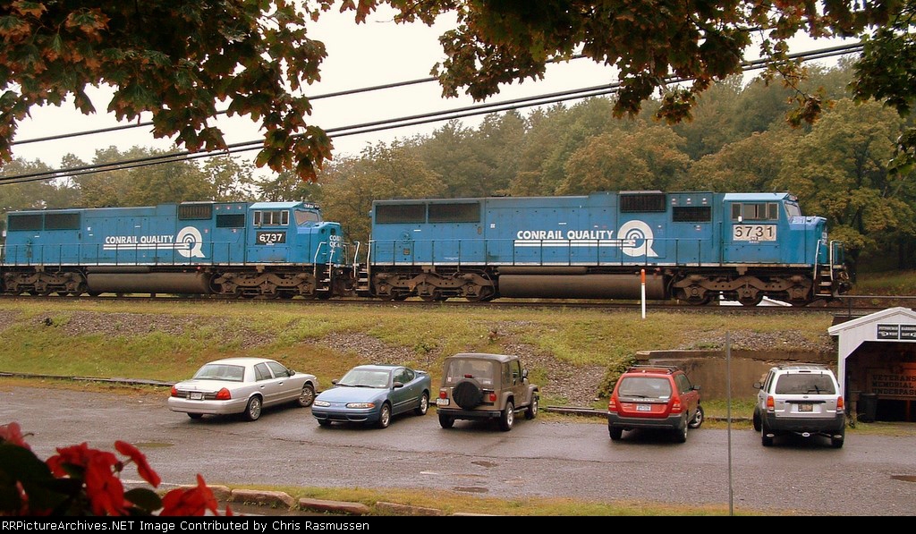 NS 6731 and 6737 from the porch at The Station Inn